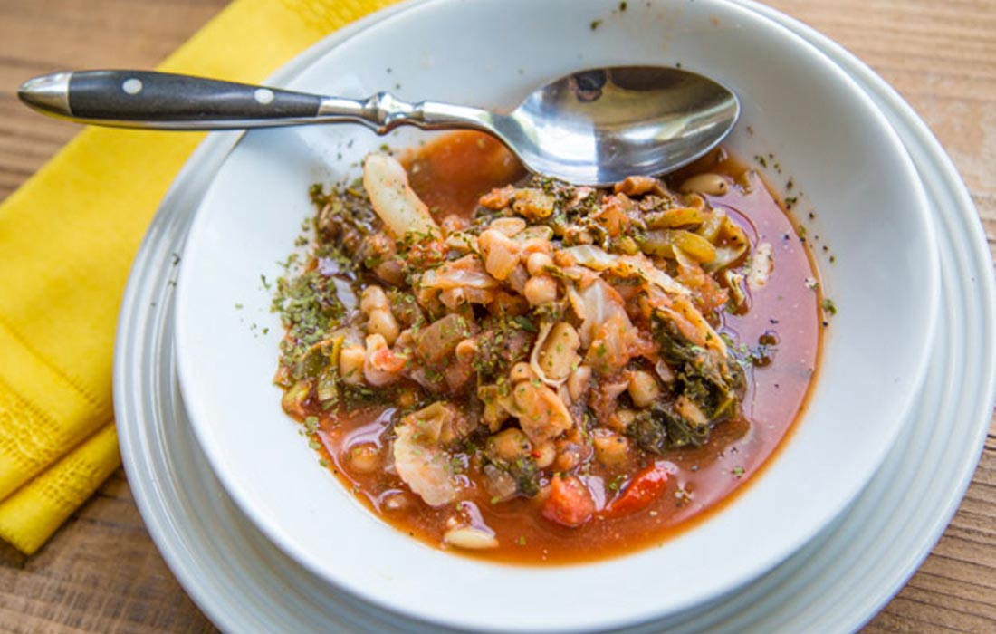 Quick and Easy Kale and White Bean Stew | DrFuhrman.com